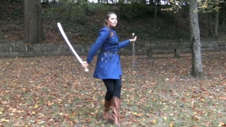 システマの武器：シャシュカ（ロシアンサーベル）で立禅ワーク - いりやんブログ